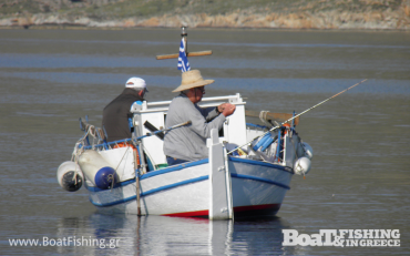 ΤΑ ΠΡΩΤΑ ΨΑΡΕΜΑΤΑ: Καθετή για όλους - Boat & Fishing